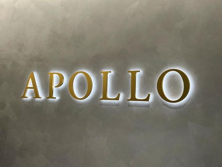 Apollo Nears $1.6B Deal for Forvia Auto Interiors Business