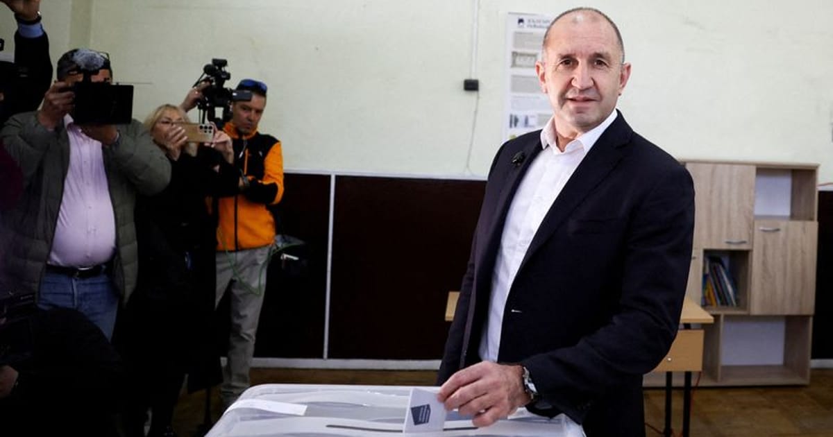 Bulgaria's Rumen Radev Receives Mandate to Form New Government