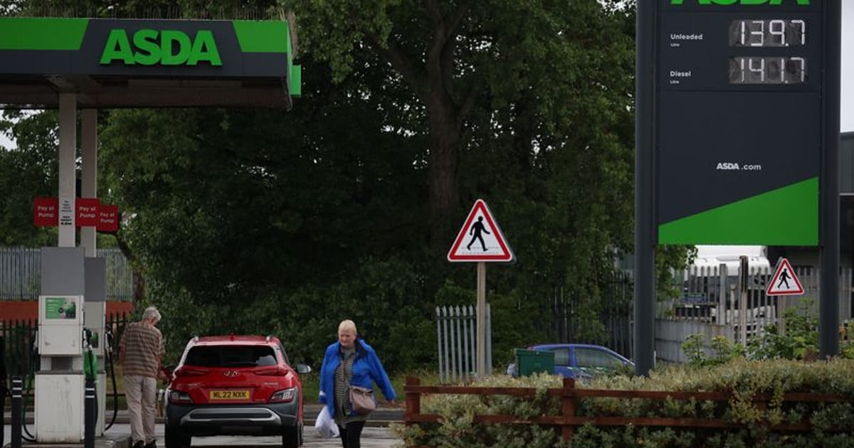 Asda Profit Slumps 33% Amid Price-Cutting Efforts in UK Market