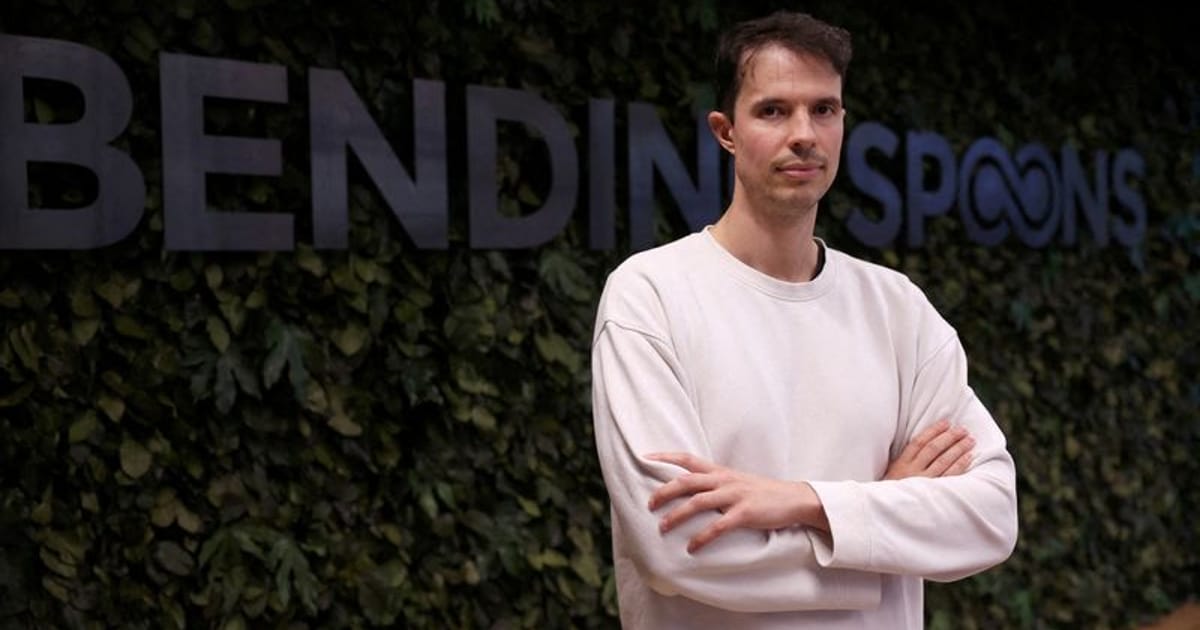 Bending Spoons IPO: Navigating AI Bubble Risks and Growth