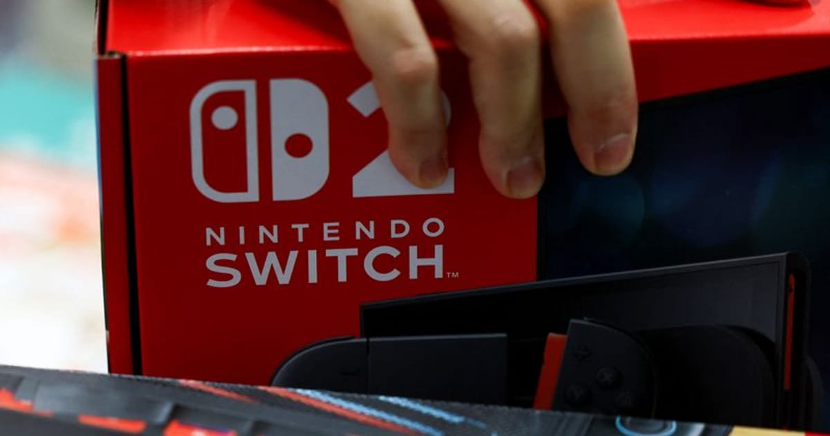 Nintendo Shares Drop 8% Amid Switch 2 Price Hikes & Game Shortfall