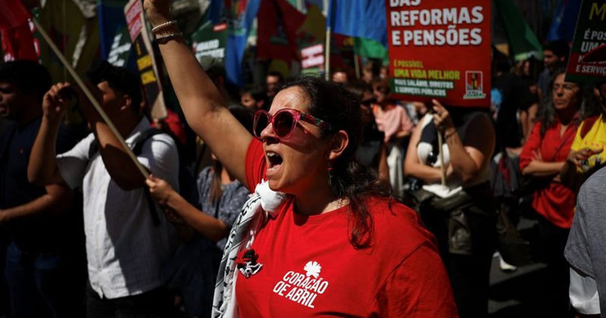 Portugal General Strike Halts Trains, Flights Amid Labour Reform